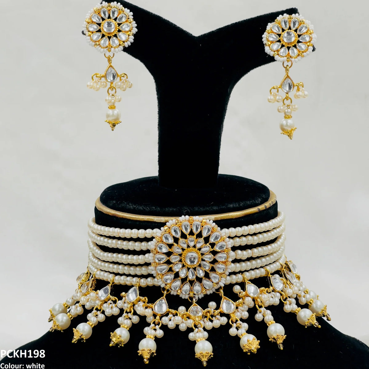 The Timeless Appeal of Pakistani Choker Sets: Perfect for Every ...